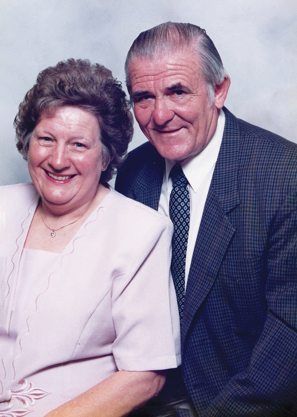 LEGENDS OF THE NEPEAN: Vale Douglas Buist Rennie OAM 1934-2025 - Nepean ...